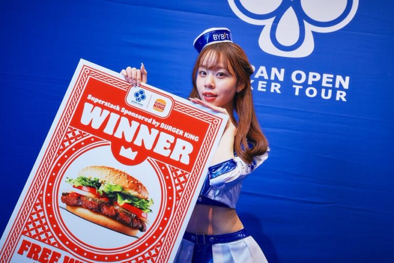 【総額7億円】JOPTが史上初の年越し開催 | LightTHREE